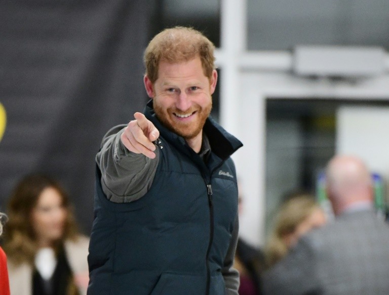 Prinz Harry nimmt Hürde bei juristischem Vorgehen gegen Medienkonzern ...
